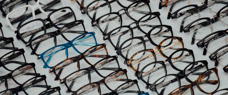 Dispensing optician – Careers in Eyecare