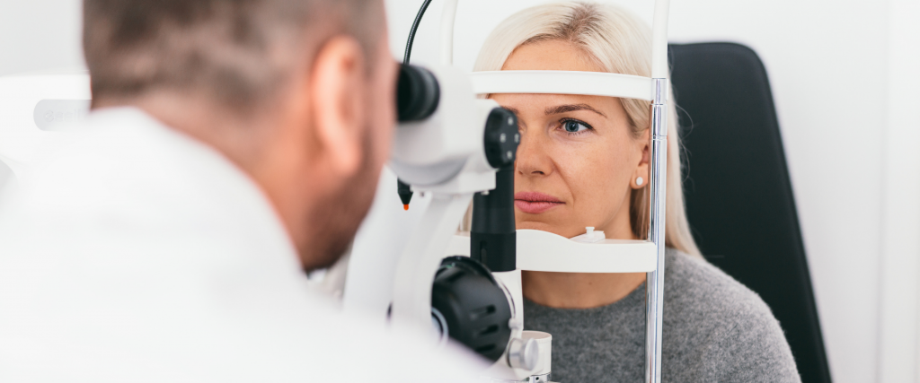 Optical assistant – Careers in Eyecare